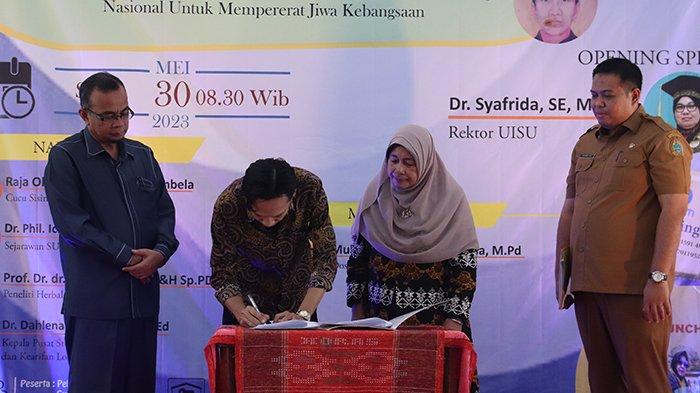 FKIP UISU Launching Buku Linimasa Deli dan Sekitarnya - Tribun-medan.com