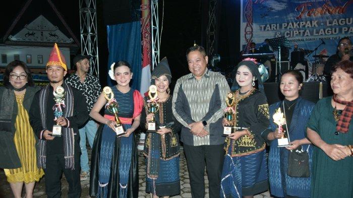 Bupati Dairi Eddy Berutu Harap Kembangkan Kebudayaan Pakpak Tanpa ...