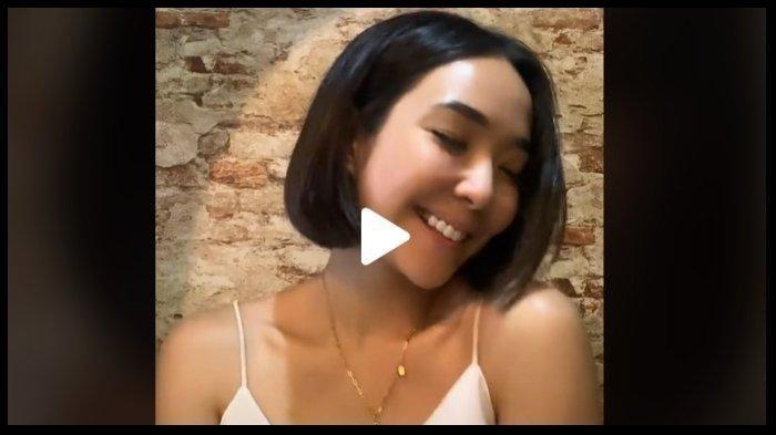 VIDEO Mesra Gisel 15 Detik Sama Pacar Baru Kembali Viral, Kesenangan Dirangkul Dicium - Tribun ...