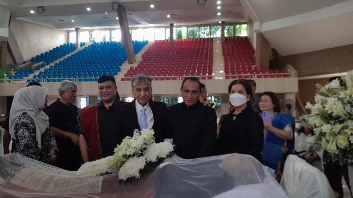 Gubernur Edy Rahmayadi Ungkap Pesan Terakhir Rudolf Pardede Padanya: Kau Tak Pernah Boleh ...