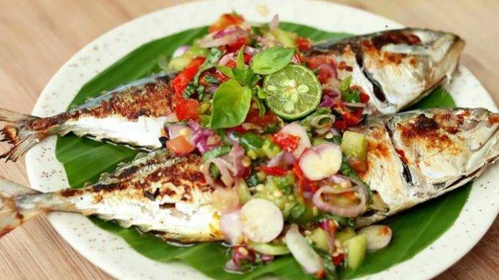 Resep Ikan Bakar Colo-Colo Lengkap dengan Cara Membuatnya - Tribun ...