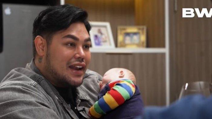 Baru Ganti Bukan Lagi Boneka Arwah, Ini Koleksi Baru Artis Ivan Gunawan ...