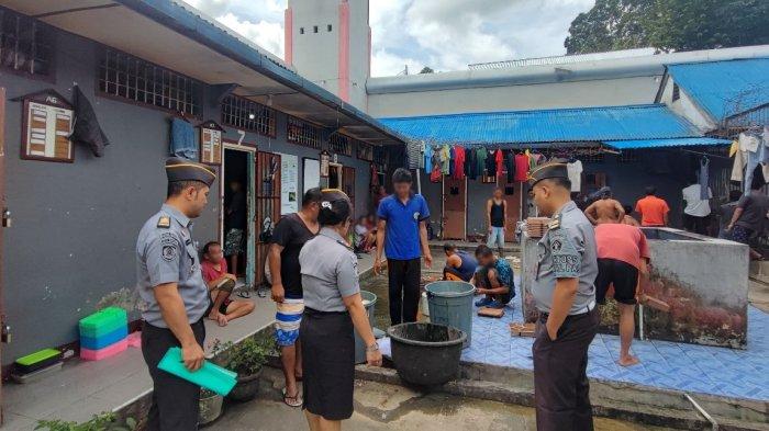 Satops Patnal Rutan Tarutung Kontrol Keadaan Dalam dan Luar Rutan ...