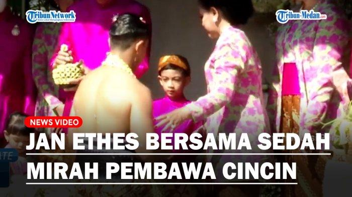 Jan Ethes Bersama Sedah Mirah Dipercaya Sebagai Pembawa Cincin di Acara ...