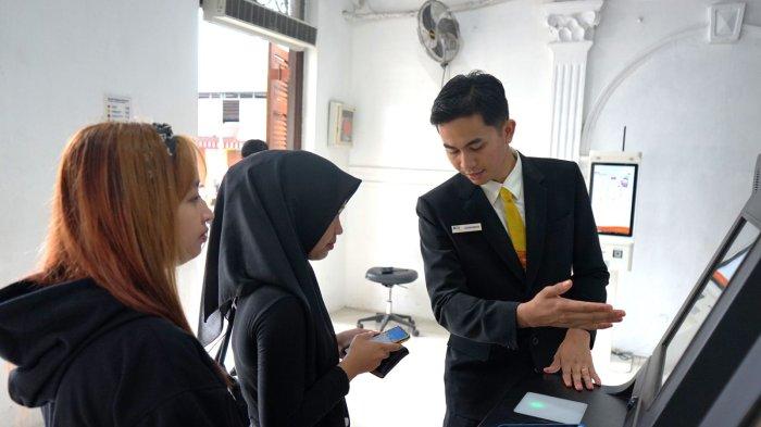 Antisipasi Lonjakan Penumpang, KA Bandara Medan Tambah Petugas Customer ...