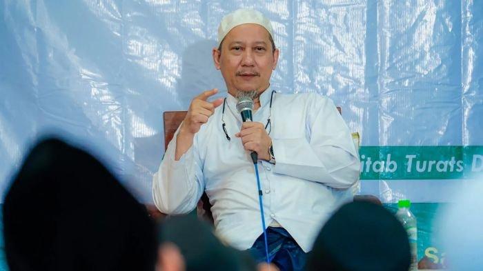 Profil KH Muhibbul Aman Aly, Ulama yang Keluarkan Fatwa Sound Horeg ...