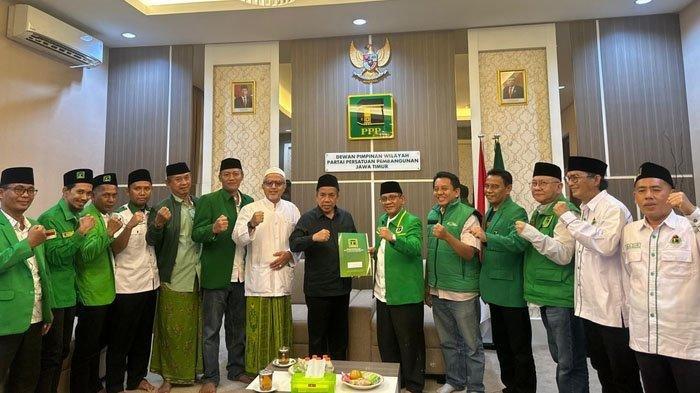 Maju Pilkada 2024, KH Mujib Imron Kantongi 3 Dukungan Partai Nyalon Bupati Pasuruan - Tribun ...