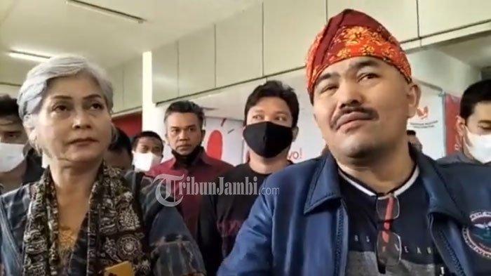 Kamaruddin Yakin Berkas Kasus Ferdy Sambo Lengkap, Keluarga Teken 110 ...