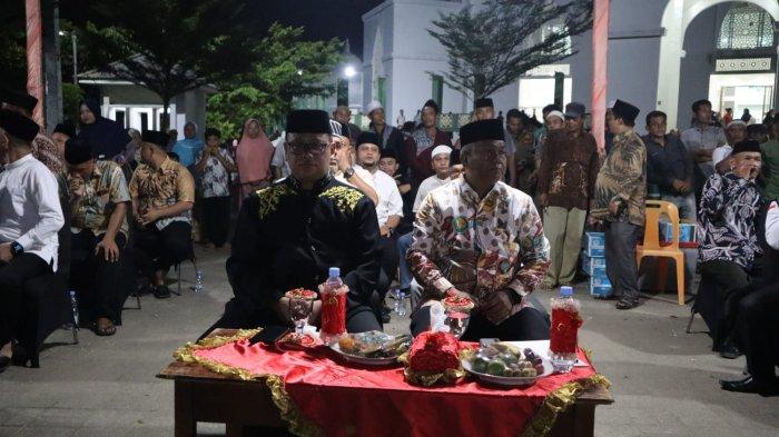 KAPOLRES Palas Hadiri Pemberangkatan Jamaah Haji di Masjid Agung Al Munawaroh - Tribun-medan.com