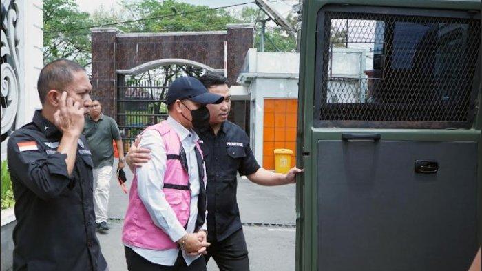 Masa Penahanan Mantan Disbudpar Sumut Zumri Ditambah hingga 40 Hari ...