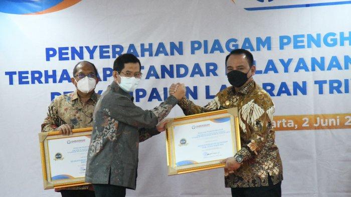 Kemenkumham Raih Penghargaan Pelayanan Publik dari Ombudsman, Sekjen: Penghargaan Hanya Bonus ...