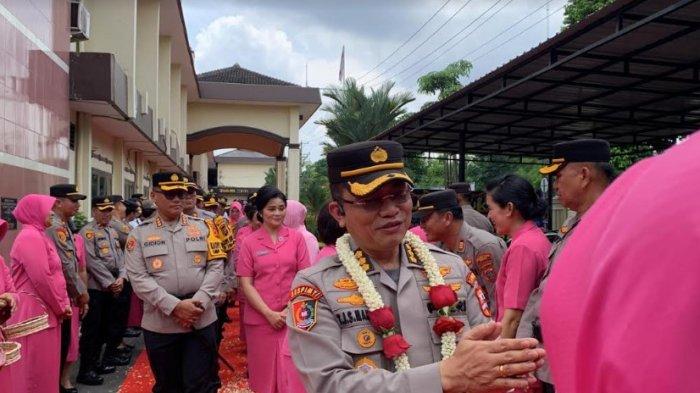 Pisah Sambut Kapolrestabes Medan, Kombes Teddy Marbun Minta Maaf ke ...