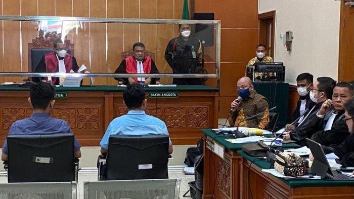 Hotman Paris Kena Marah Hakim saat Sidang Irjen Teddy Minahasa, Begini Kronologinya - Tribun ...