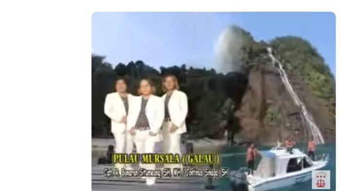 Lirik Lagu Batak Pulo Mursala Galau yang Dipopulerkan oleh Trio Elexis - Tribun-medan.com