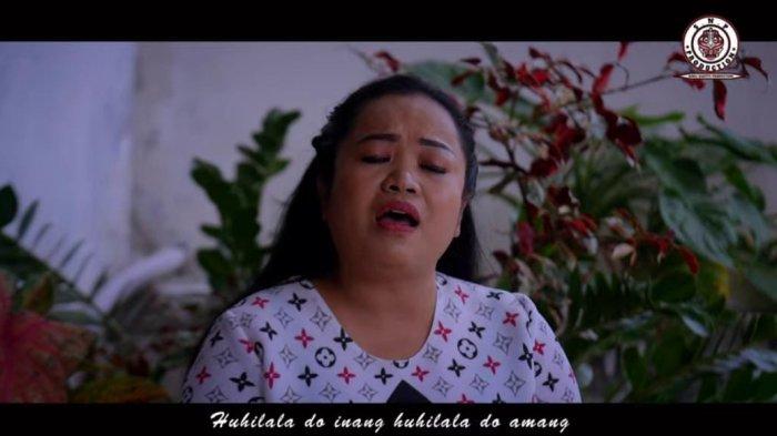 Berita Populer, Lirik Lagu Batak Penghianat Holong, Viral Cekcok ... Berita Populer, Lirik Lagu Batak Penghianat Holong, Viral Cekcok ...