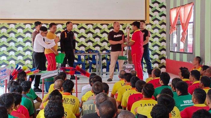 Sambil Sosialisasikan Hak, Kewajiban dan Larangan, Lapas Labuhan Bilik ...