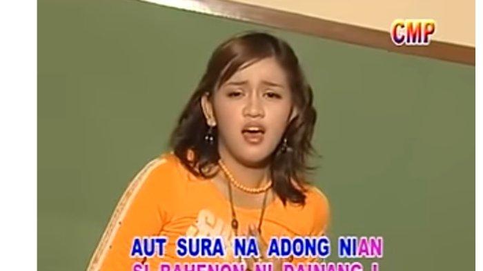 Arti dan Lirik Lagu Batak Sabar Ho Inang Dipopulerkan oleh Margareth ...