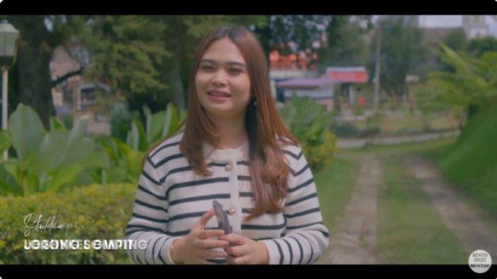 Arti Dan Lirik Lagu Karo Tuhu Tuhu Dipopulerkan Oleh Julya Christy Br