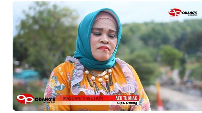 Lirik Lagu Tapsel Aek Tu Miak, Dipopulerkan Masdani Nasution - Tribun-medan.com