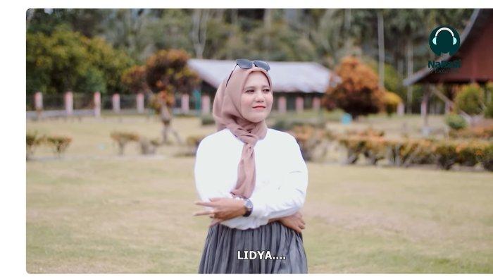 Lirik Lagu Tapsel Lidya yang Dipopulerkan oleh Aris Mouza - Tribun ...