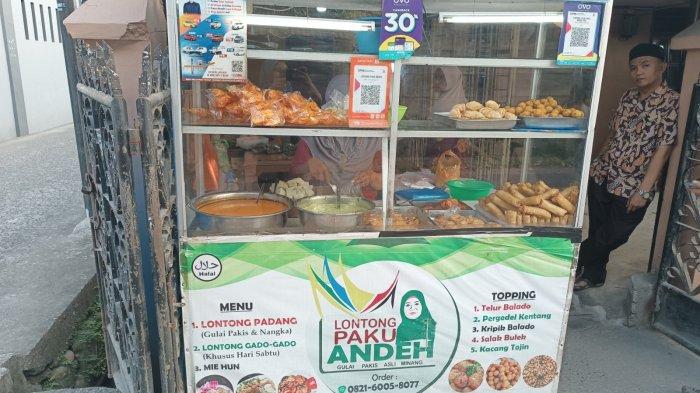 SEDAPNYA Berbuka Puasa dengan Lontong Paku Andeh, Kuliner Khas Minang ...