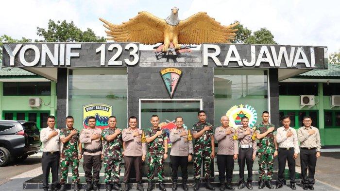 Jalin Sinergitas, Kapolres Padangsidimpuan Kunjungi Mako Yonif 123 ...