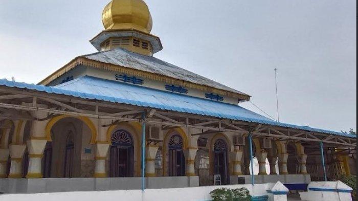 Mengenal Sejarah Masjid Jamik Ismailiyah, Warisan Kerajaan Bedagai yang ...