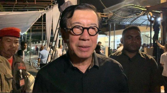 Yasonna Laoly Melayat ke Rumah Duka Baskami Ginting: Tadi Pagi Beliau ... Yasonna Laoly Melayat ke Rumah Duka Baskami Ginting: Tadi Pagi Beliau ...