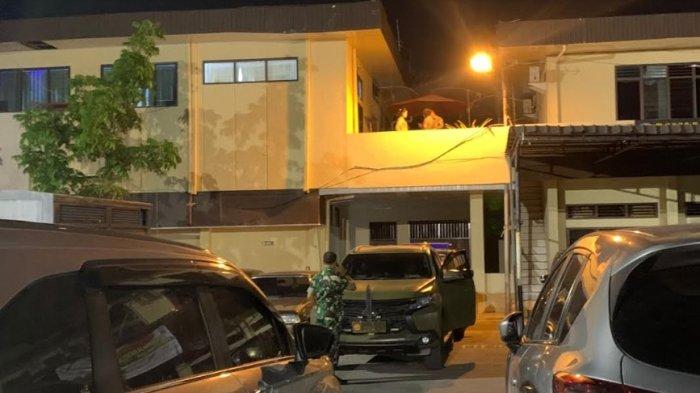 Mobil TNI Berpelat 204-I Berlogo Bintang 1 Datangi Polrestabes Medan ...
