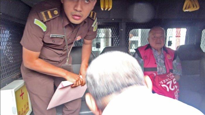 Nyerah, Mujianto Akhirnya Serahkan Diri ke Kejaksaan Tinggi Sumut, Setelah Ditetapkan Jadi ...