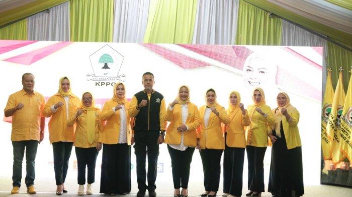 MUSA RAJECKSHAH Melantik Ketua Kesatuan Perempuan Partai Golkar Millie ...