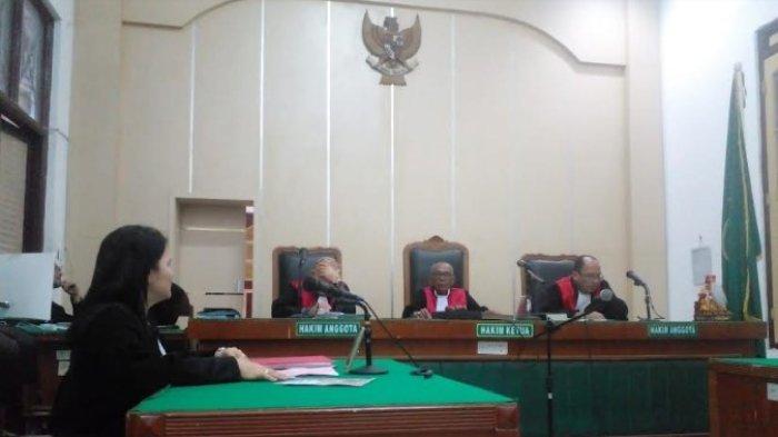 Tergiur Upah Rp 50 Ribu Wanita Kurir Sabu Ini Jalani Sidang Perdana Di