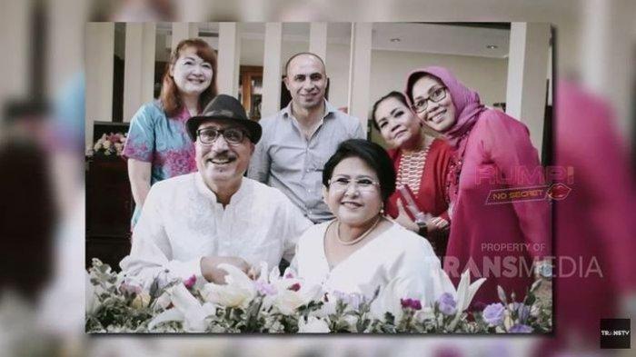 Umur 65 Tahun, Pengacara Elza Syarief Sudah Nikah 5 Kali, Sang Suami ...
