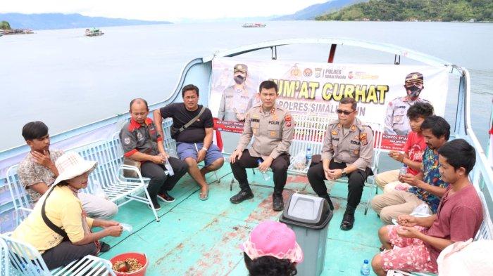 Dengar Keluhan, Kapolres Simalungun Temui ABK dan Pelaku Pariwisata Lewat Jumat Curhat di Danau ...