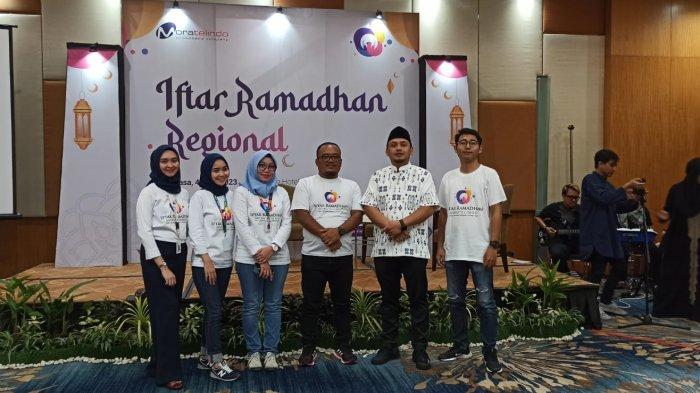 PT Mora Telematika Indonesia Tbk Gelar Iftar Ramadhan Regional Bersama Customer Premium - Tribun ...