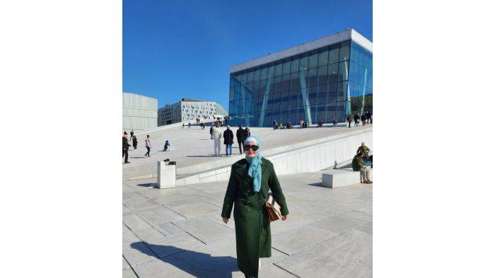 Jadi Minoritas dan Jalani Ibadah Puasa Penuh Tantangan, Dona Rindu Tanah Air - Halaman all ...