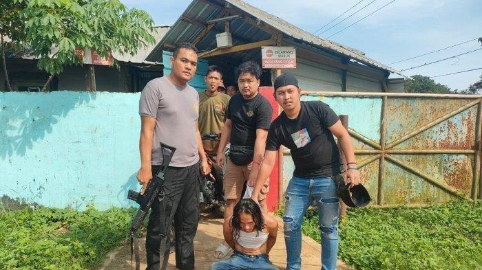 AG Tega Gorok Anaknya yang Masih 3 Tahun Demi Jalani Ilmu Kebatinan ...