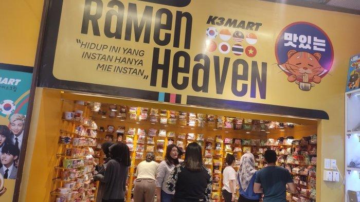 SERUNYA Menikmati Beragam Mie Ala Korea di K3Mart, Pengunjung Bisa ...