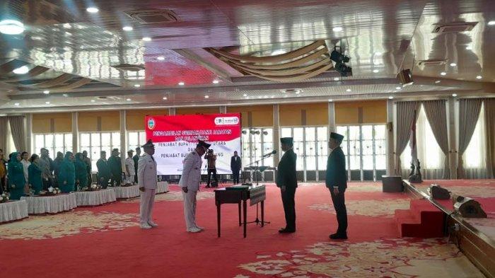 Pj Bupati Deli Serdang dan Taput Dilantik, Pj Gubernur Hassanudin ... Pj Bupati Deli Serdang dan Taput Dilantik, Pj Gubernur Hassanudin ...
