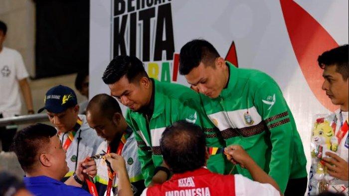 PasanganJefry-Punguan Tambah Medali Emas Sumut di Cabor Biliar PON 2024 - Tribun-medan.com