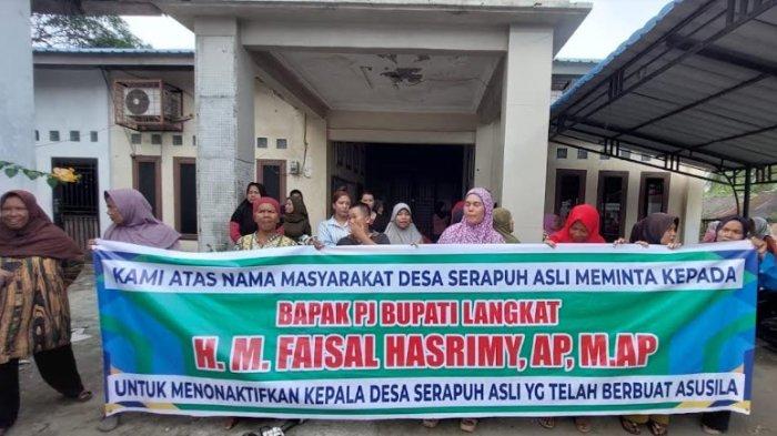 Pj Bupati Langkat Buka Suara soal Dugaan Perselingkuhan Kades Serapuh ... Pj Bupati Langkat Buka Suara soal Dugaan Perselingkuhan Kades Serapuh ...