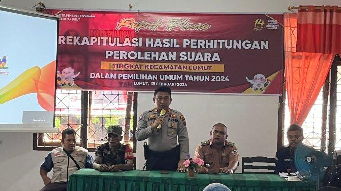 Rekapitulasi Suara Pemilu 2024, Polres Tapteng Lakukan Pengamanan Kantor PPK - Tribun-medan.com