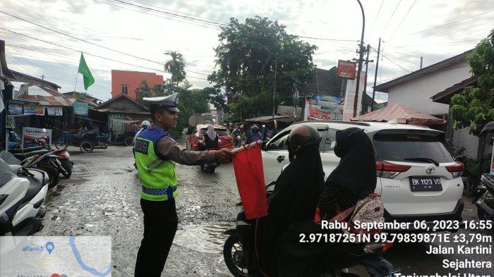Operasi Zebra Toba 2023 Sat Lantas Polres Tanjung Balai Ciptakan Arus Lalulintas Lancar di Sore ...