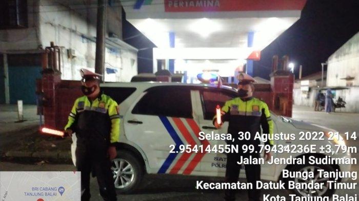 Antisipasi Kelangkaan BBM Satlantas Polres Tanjungbalai Patroli ke SPBU - Tribun-medan.com