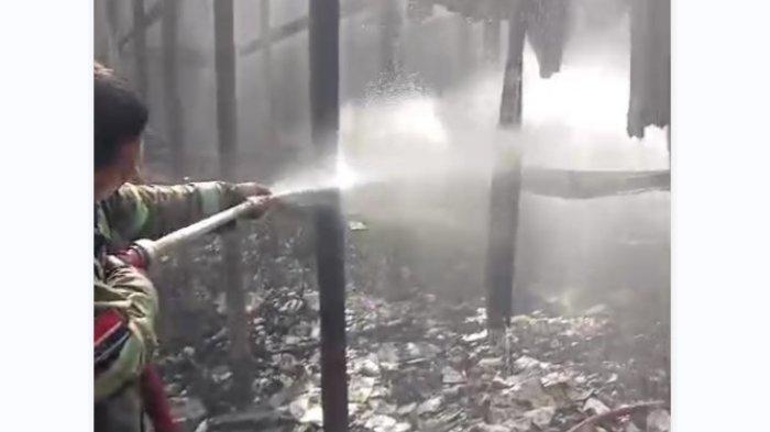 Damkar Medan Sebut Butuh 7 Jam untuk Padamkan Api saat Kebakaran di PT Musim Mas - Tribun-medan.com