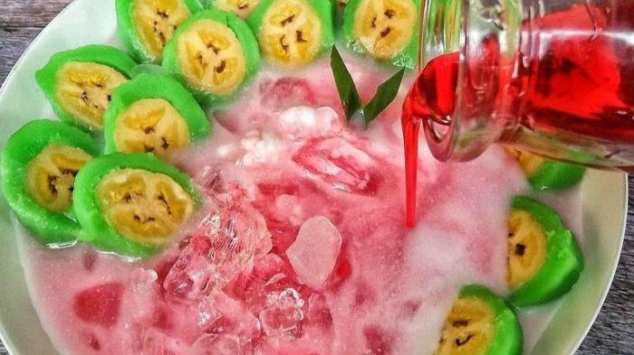 Resep Pisang Ijo Es Sirup Merah, Cocok untuk Camilan Bersama Keluarga ...