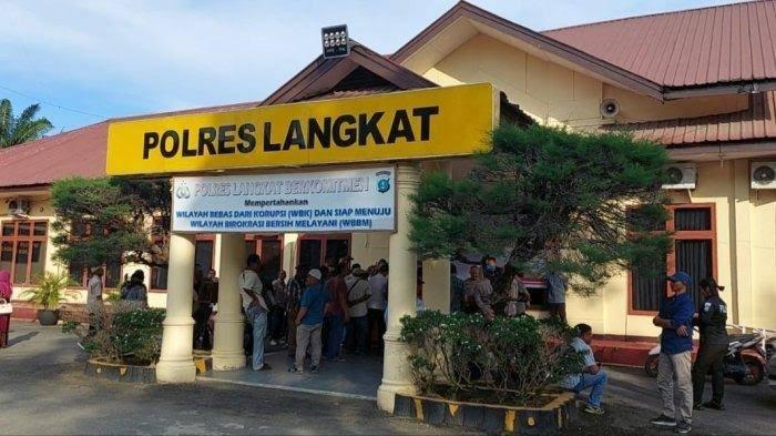 Galian C Ilegal Marak di Tanjung Keriahan Langkat, Polisi Tangkap Sopir dan Sita Truk - Tribun ...