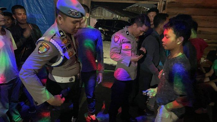 Cegah Gangguan, Polres Samosir Patroli Area Keramaian Malam Minggu Lanjut Pengamanan Ibadah ...