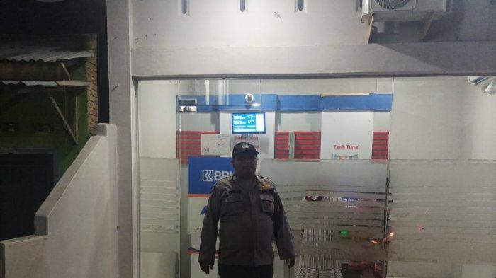 Antisipasi Kejahatan Malam Hari, Polsek Tanjung Beringin Patroli Blue Light di Titik Rawan ...