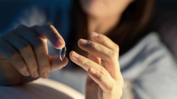 Rayakan Perceraian Dengan Pacarnya Pria Ini Memanas Ketika Melihat